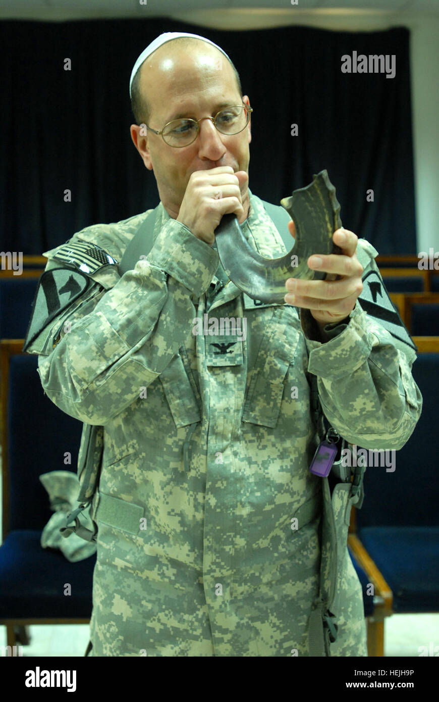 US Army 51054 VICTORY BASE COMPLEX, Iraq - Col. Steven Bernstein, from ...