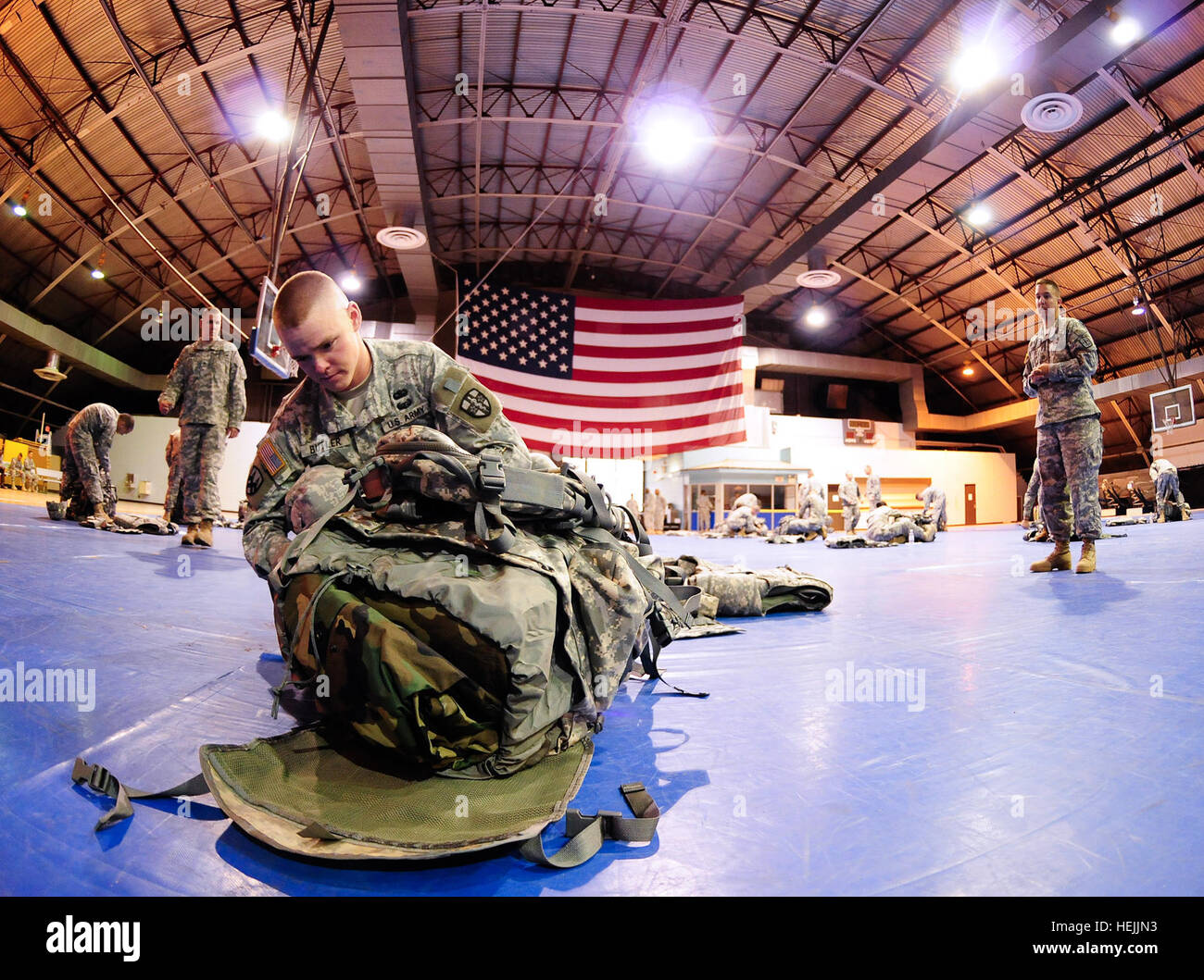 Army Reserve Non-commissioned Officer of the Year participates in ...