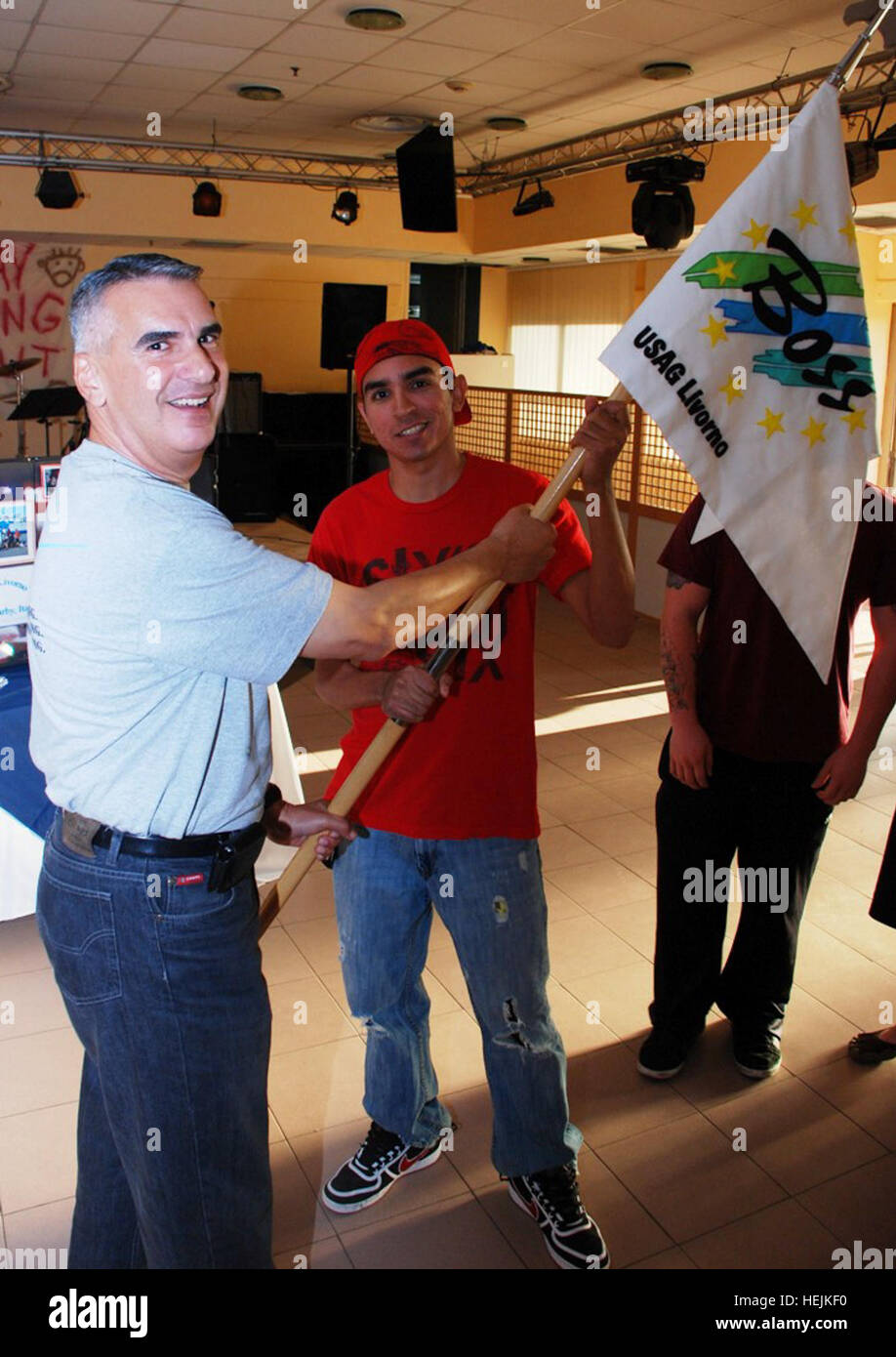 US Army 52405 Passing of the guidon Stock Photo - Alamy