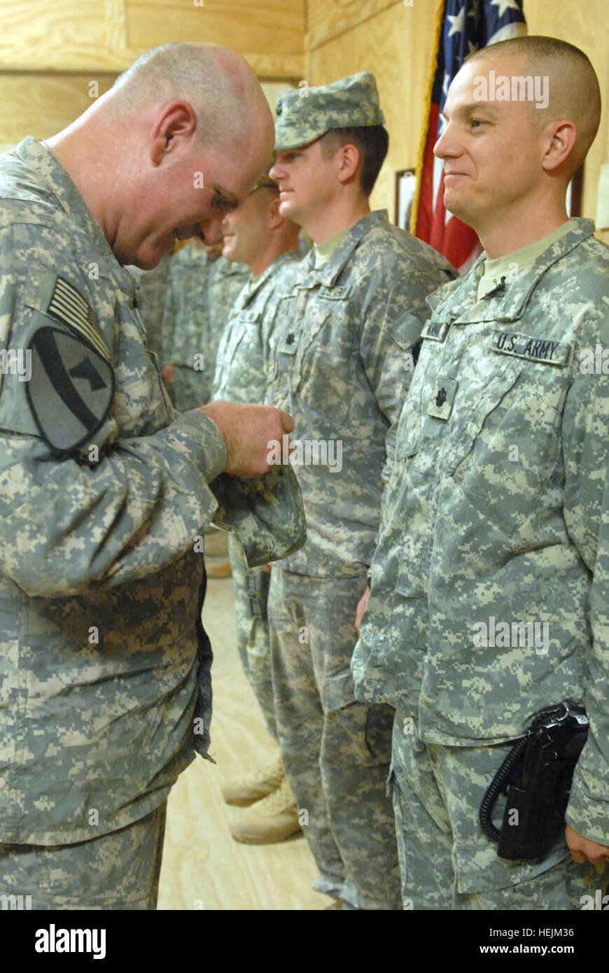 Lieutenant colonel cap hi-res stock photography and images - Alamy