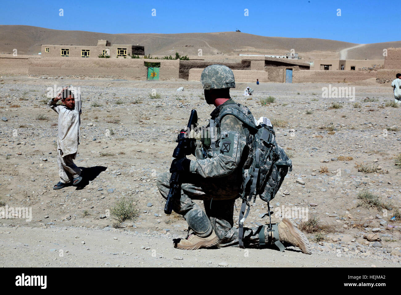 U s army patrol from hi-res stock photography and images - Alamy