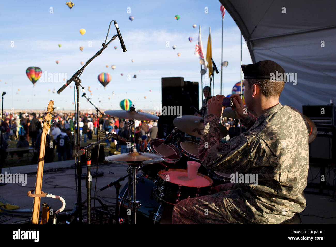Army gig hi-res stock photography and images - Alamy