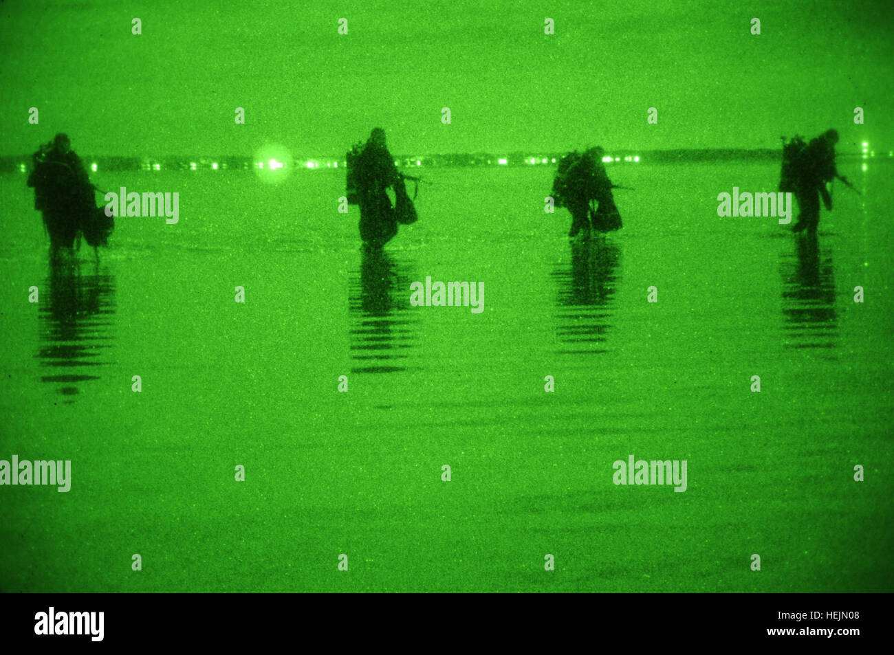 7th Special Forces Group (Airborne) green berets conduct movement up ...