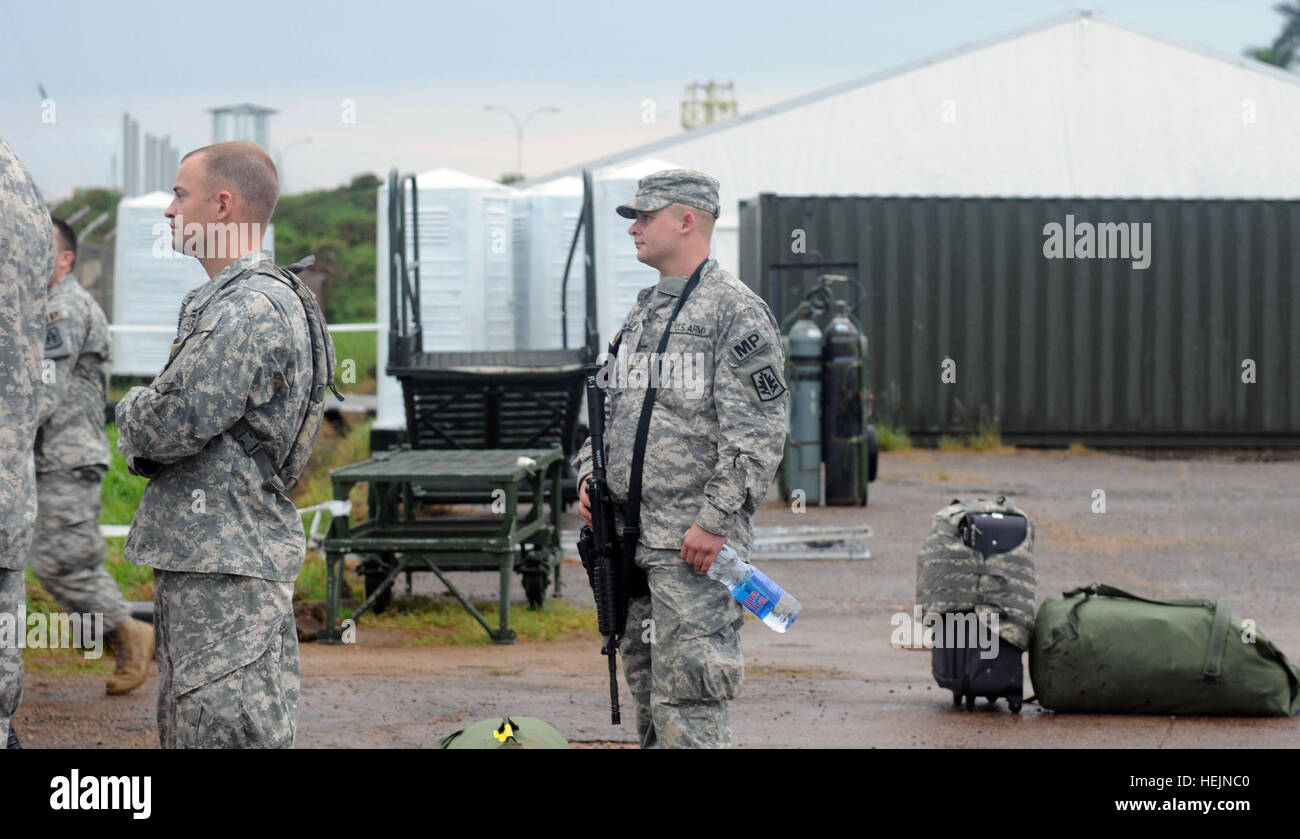 First Lt. Jared Peck (left) and Spc. Kyle Wolfe of the 304th Military ...