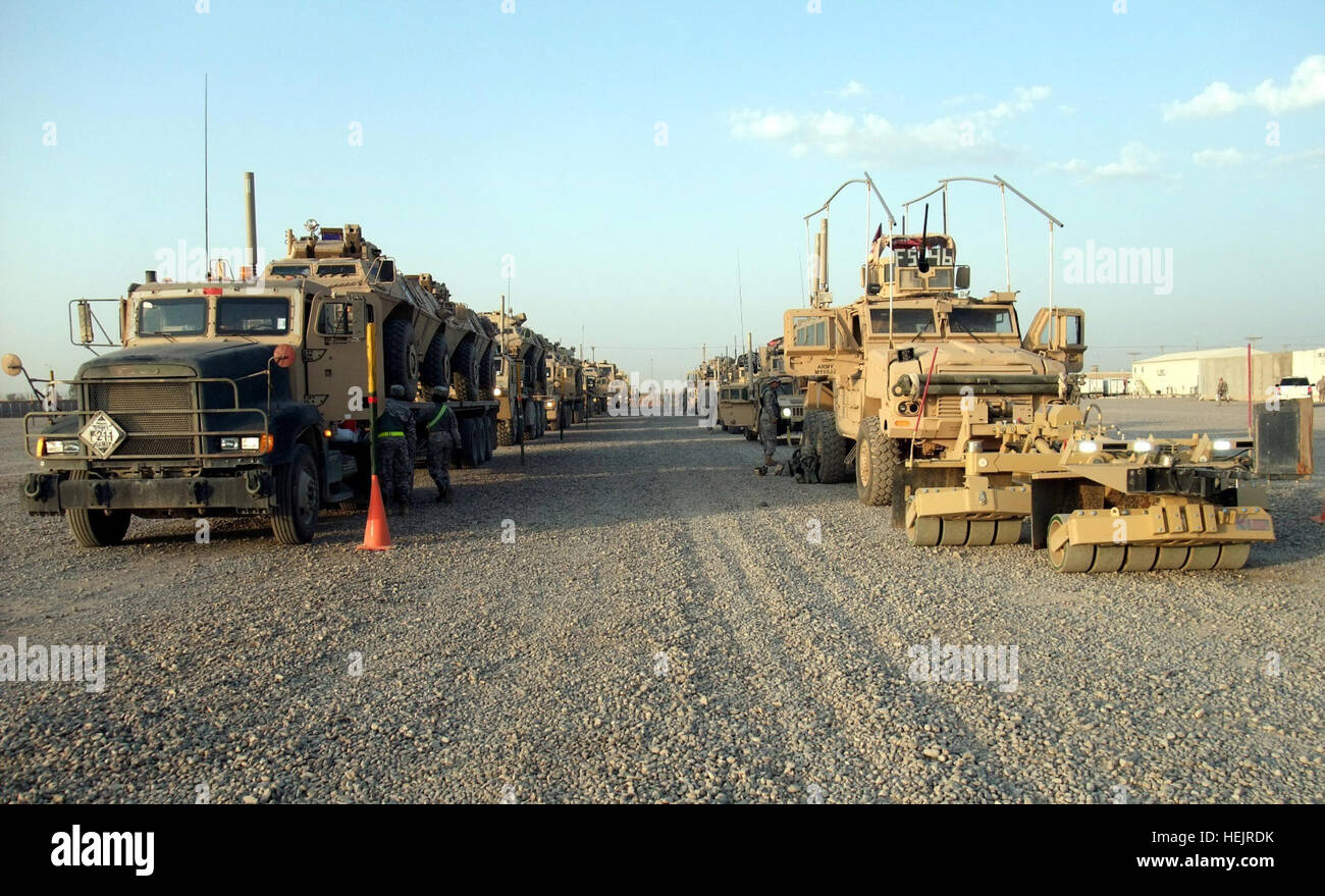 Soldiers from the 40th Transportation Company and Mississippi Army ...
