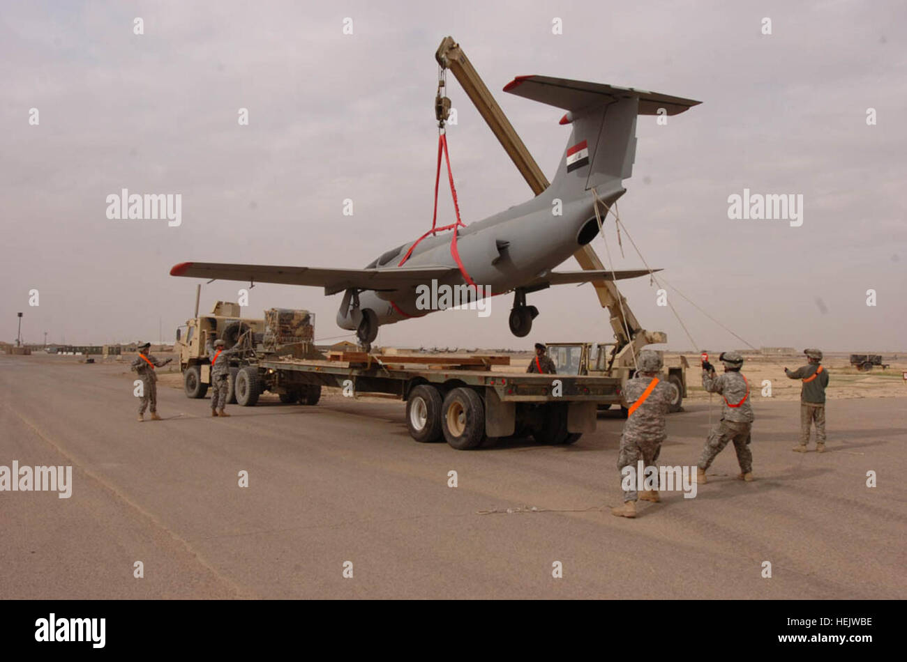Soldiers of Company B, 209th Aviation Support Battalion, 25th Combat ...