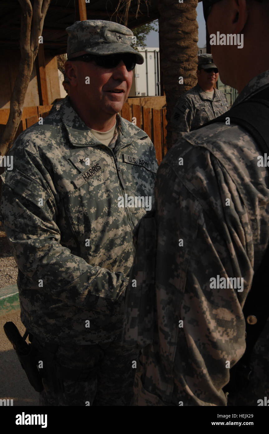 U.S. Army leaders from the 194th Engineer Brigade and 252nd Military ...