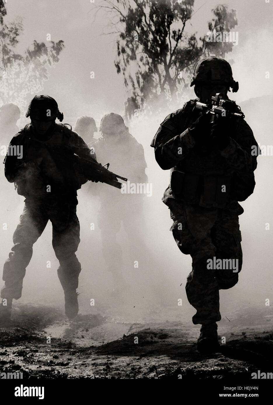 Soldiers from 2nd Heavy Brigade Combat Team, 3rd Infantry Division ...