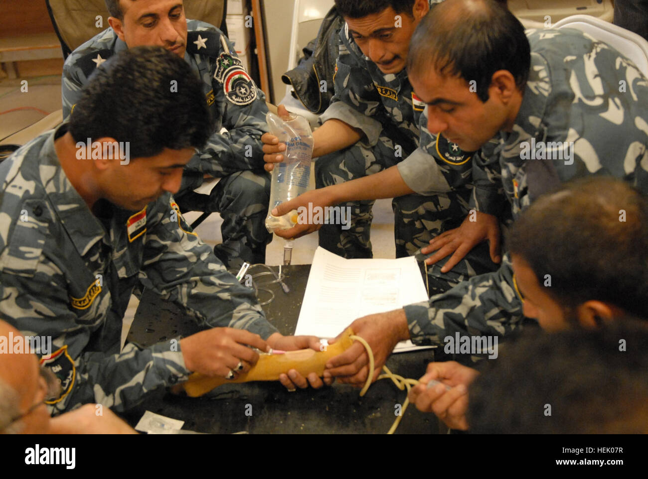 Iraqi military police practice hi-res stock photography and images - Alamy