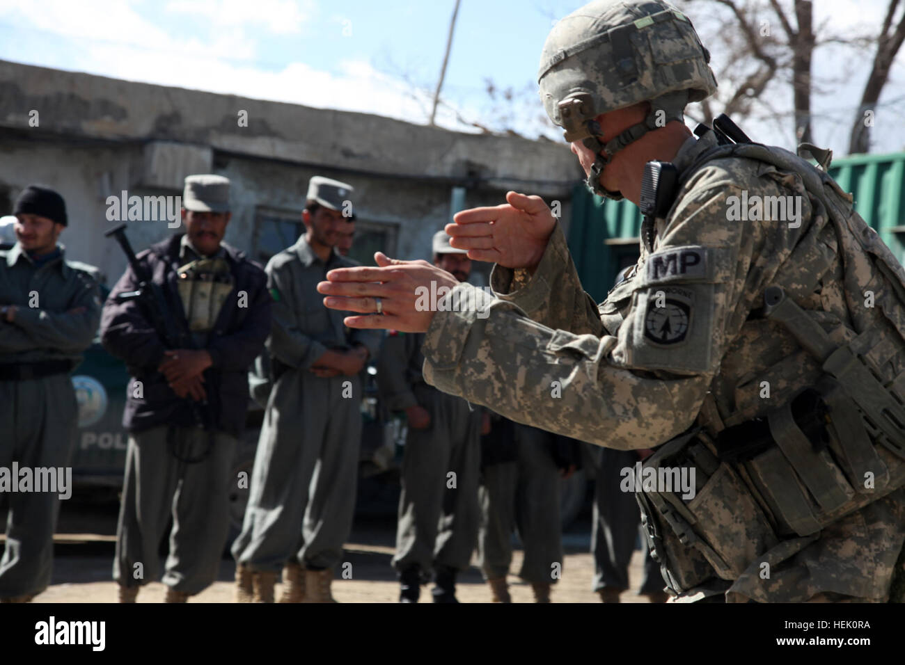 118th military police company hi-res stock photography and images - Alamy