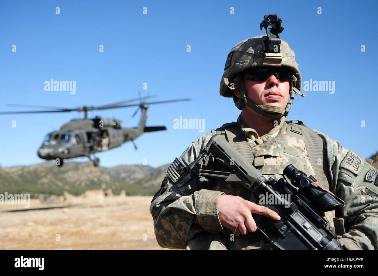 1st squadron 33rd cavalry regiment hi-res stock photography and images ...
