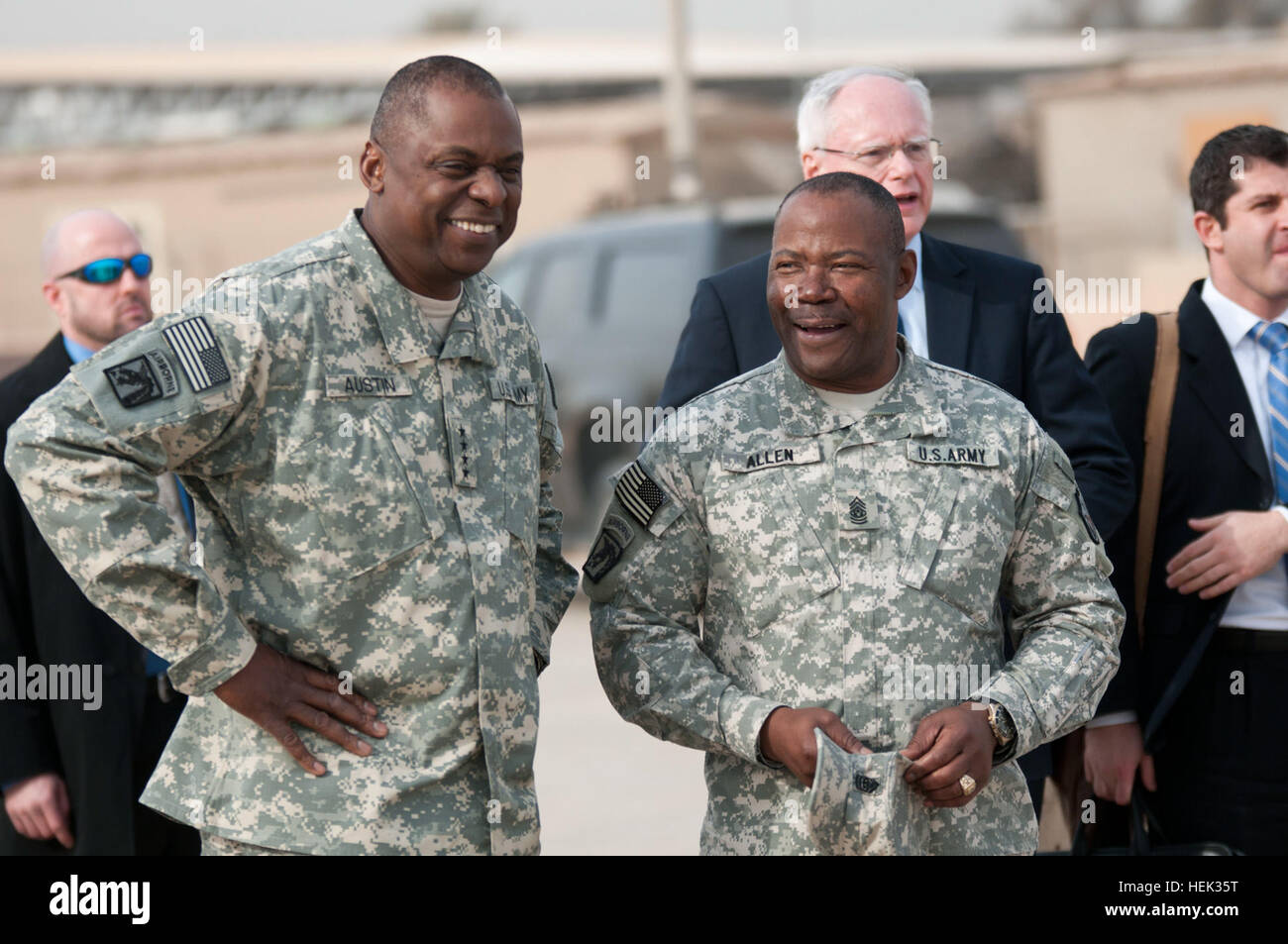Gen. Lloyd J. Austin III, commander, United States Forces-Iraq, and ...