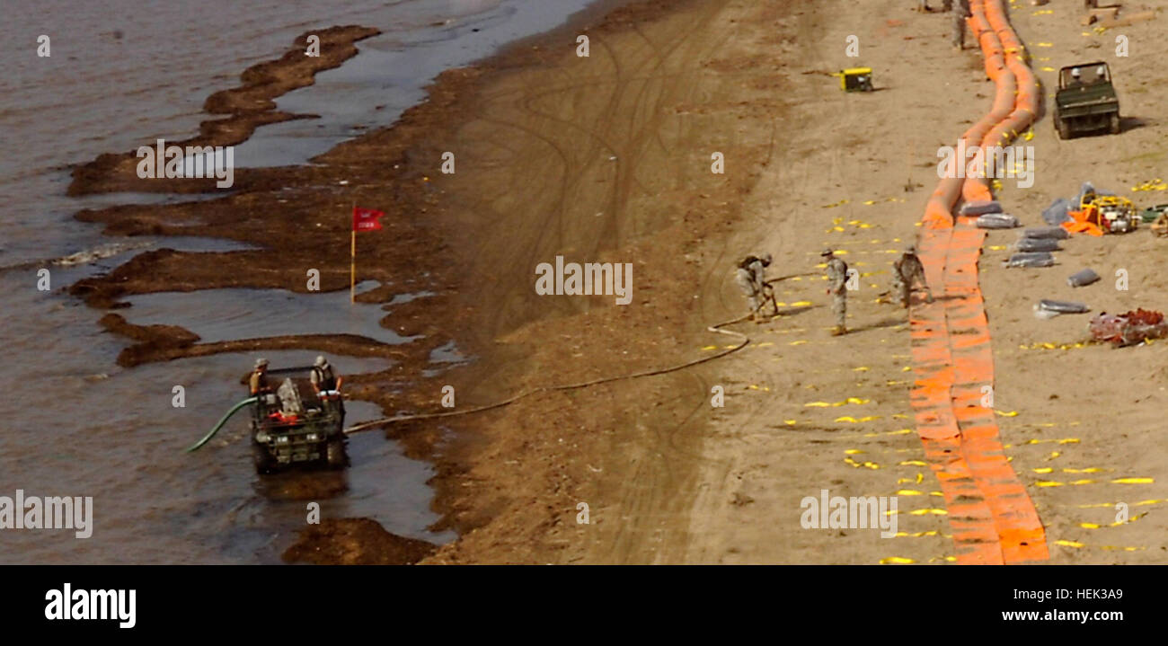 Louisiana National Guard engineers build an interlocking water ...