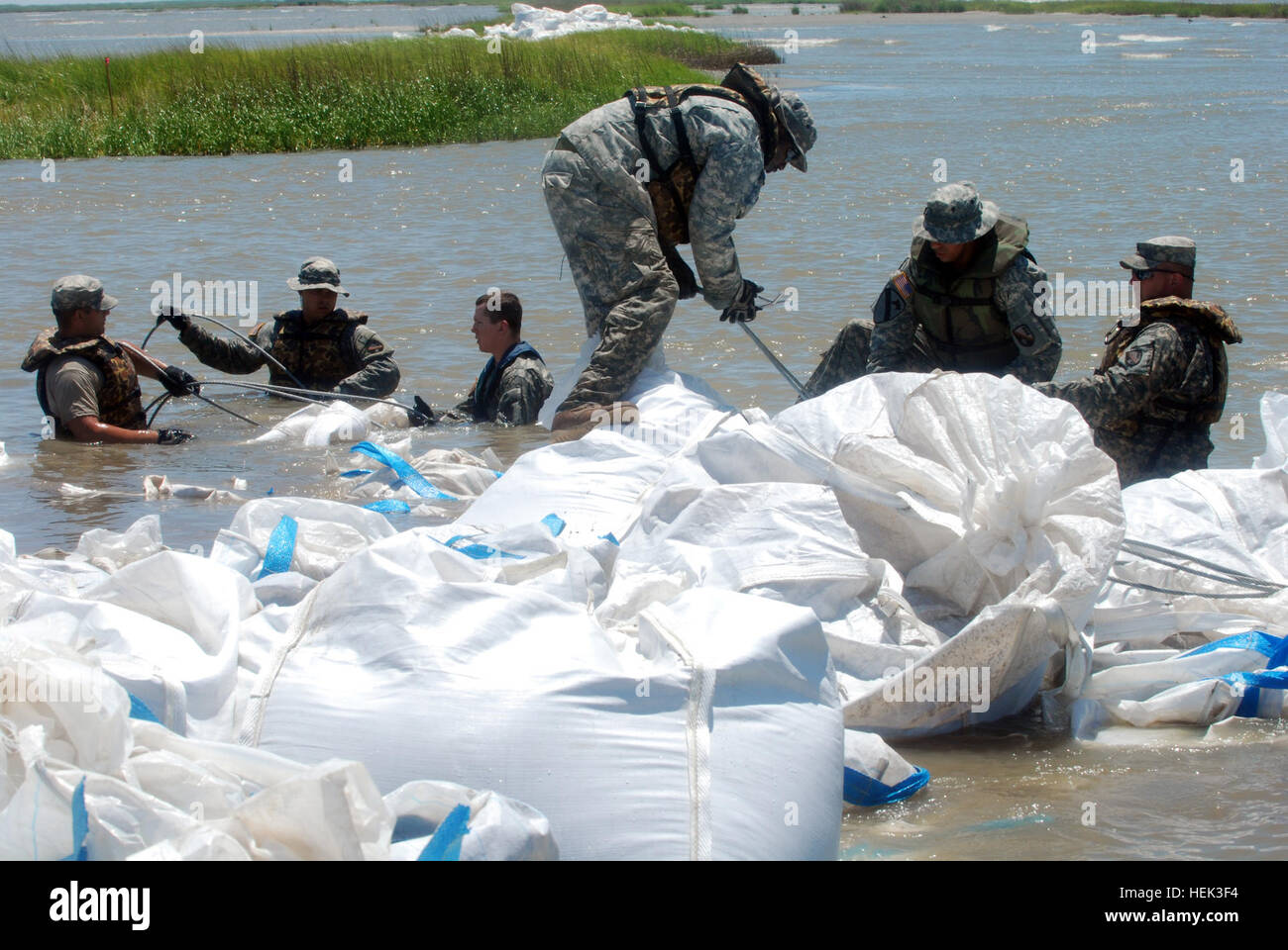 Soldiers from the Louisiana National Guard's 205th Engineer Battalion ...