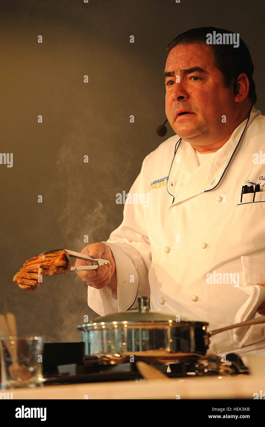 RAMSTEIN AIR BASE, Germany - Celebrity Chef Emeril Lagasse shows the ...