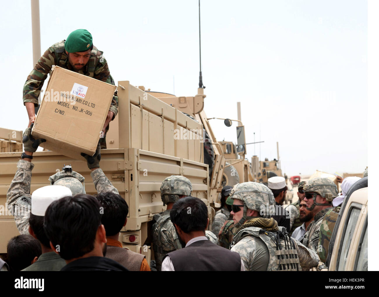 Radios afghan hi-res stock photography and images - Alamy