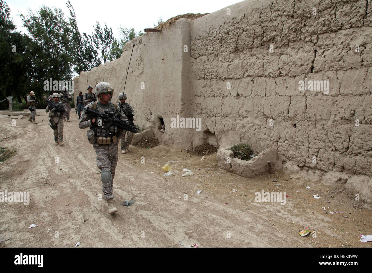 401st military police company hi-res stock photography and images - Alamy