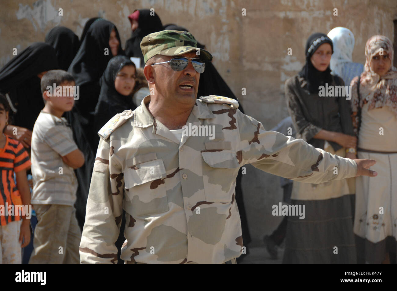 Iraq operation iraqi freedom bronco suzuki usf i humanitarian u hi-res ...