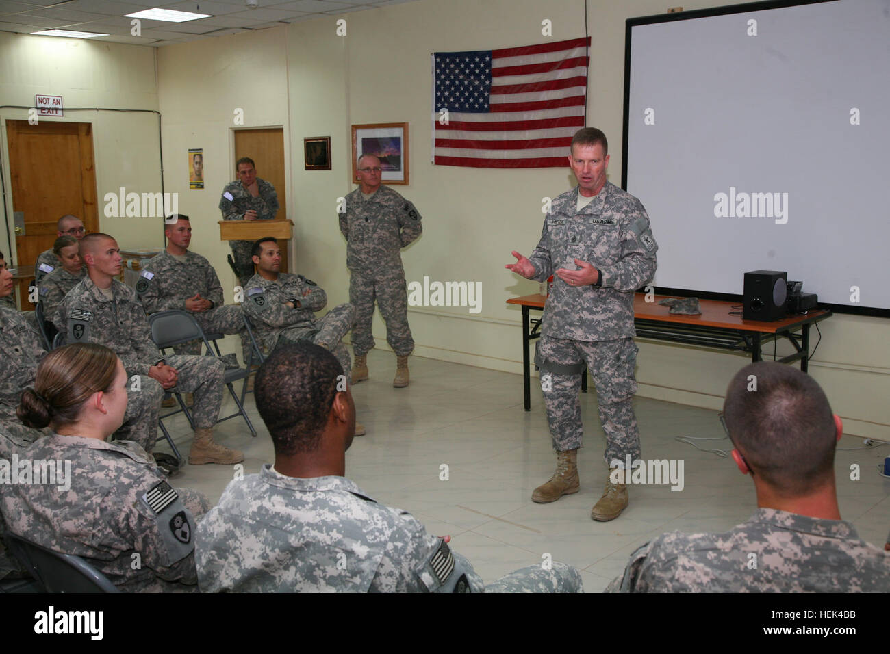 The command sergeant major of the US Army, Command Sgt. Maj. Kenneth O ...