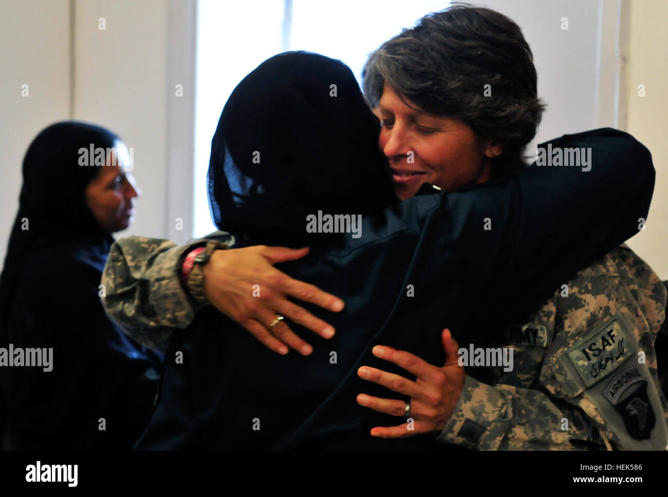 U.S. Army 1st Lt. Elizabeth Merwin, E Company, TF Shadow maintenance ...