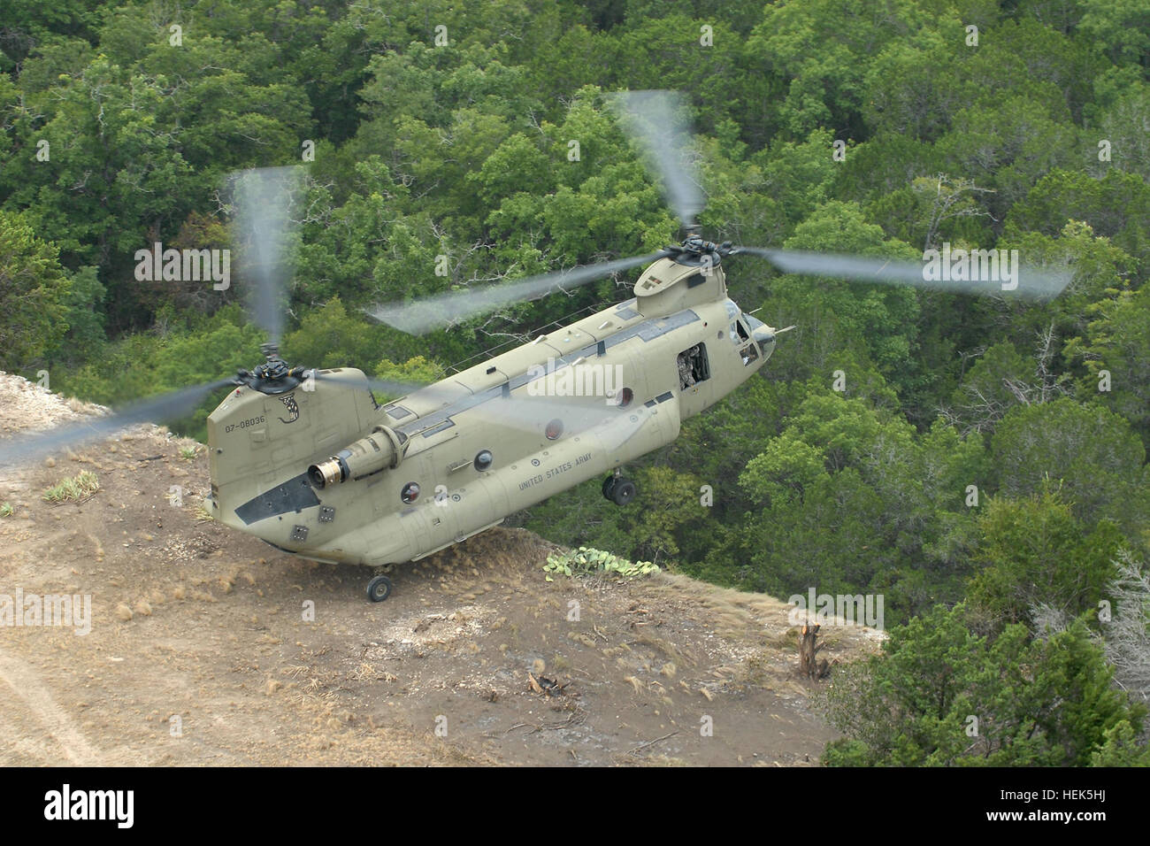 Pilots from Company B, 2nd General Support Aviation Battalion, 227th ...