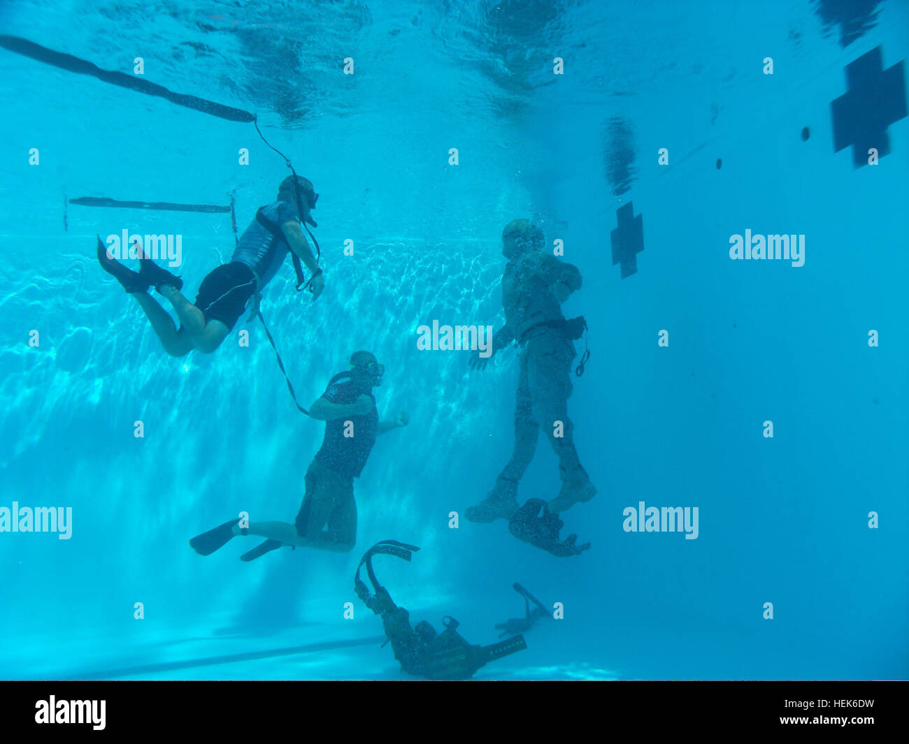 U.S. Coast Guardsmen attached to Maritime Safety and Security Team ...