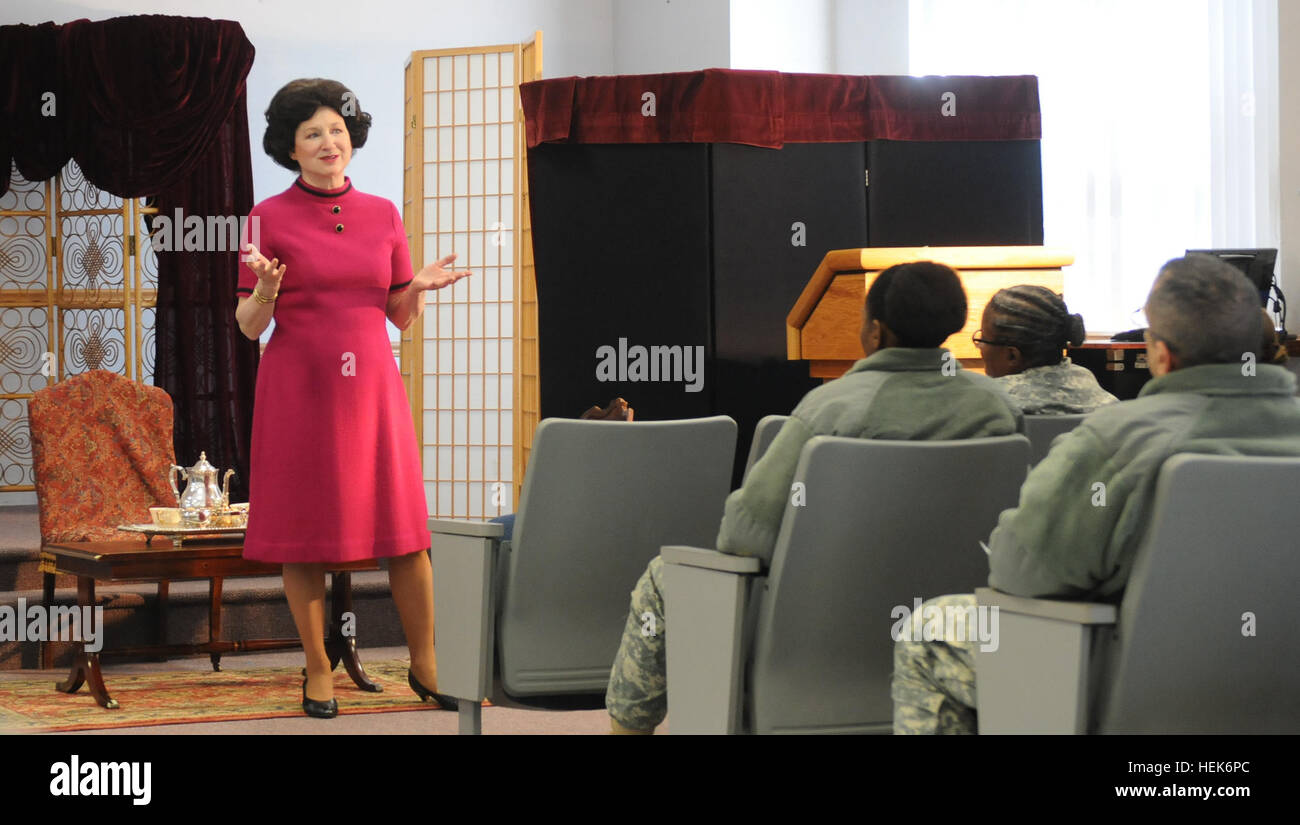 First regional assistance command headquarters hi-res stock photography ...