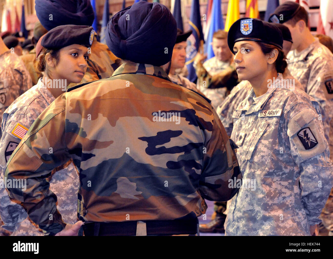 India-born sisters, U.S. Army Cpl. Balreet Kaur and Spc. Jasleen Kaur ...