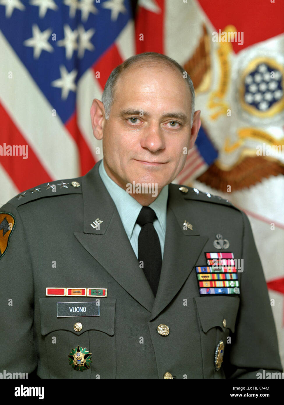 Gen. Carl E. Vuono, USA (Uncovered) General Carl Vuono, official ...