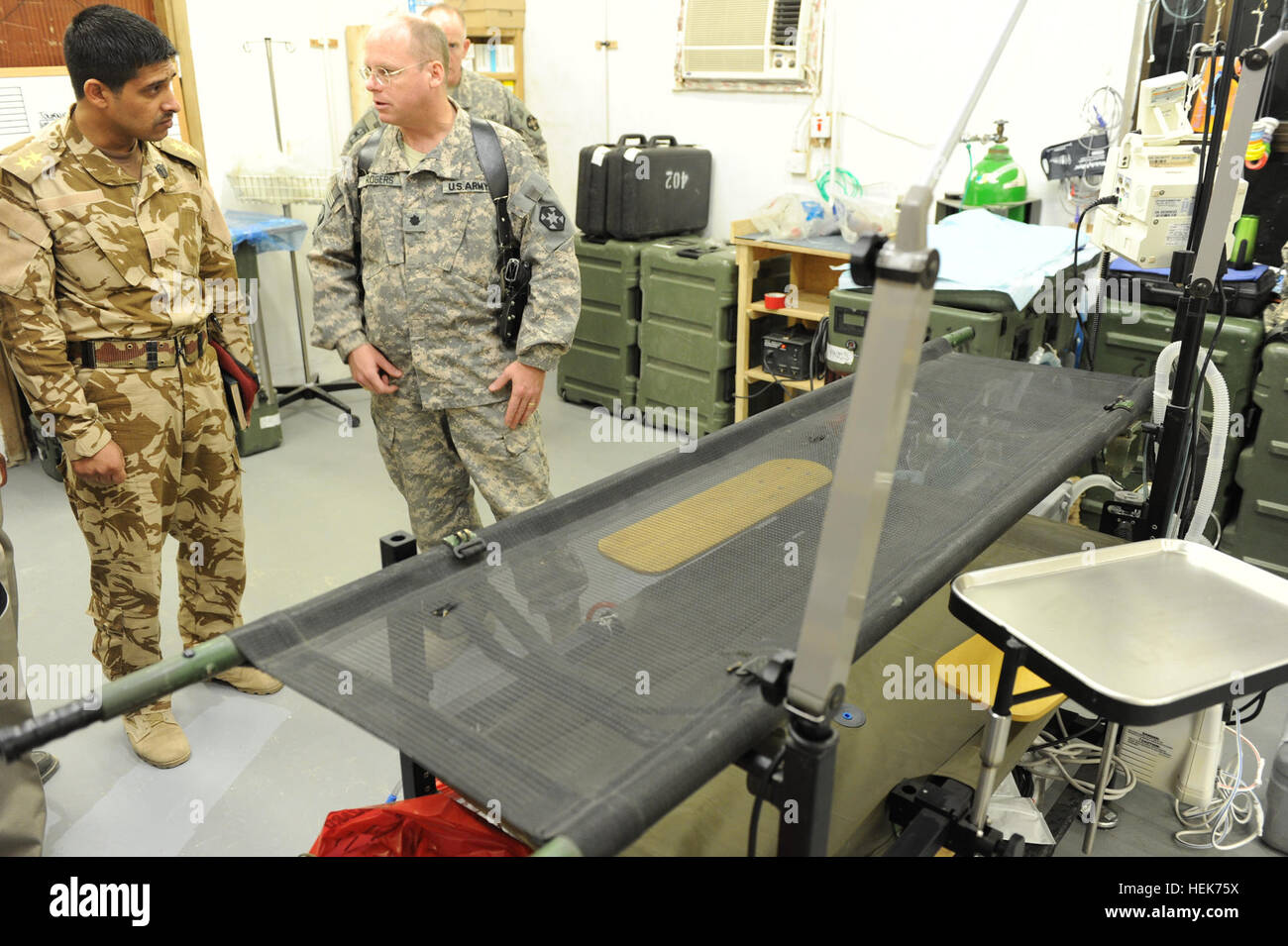 U.S. Army Lt. Col. Benjamin Rogers assigned to 402nd Forward Surgical ...