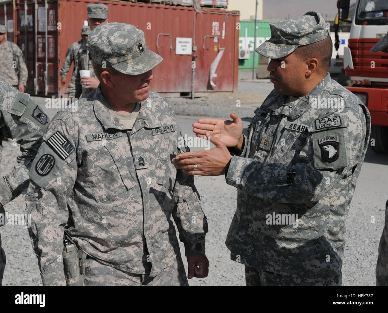 Master Sgt. John Mahlen, left, 196th Maneuver Enhancement Brigade ...