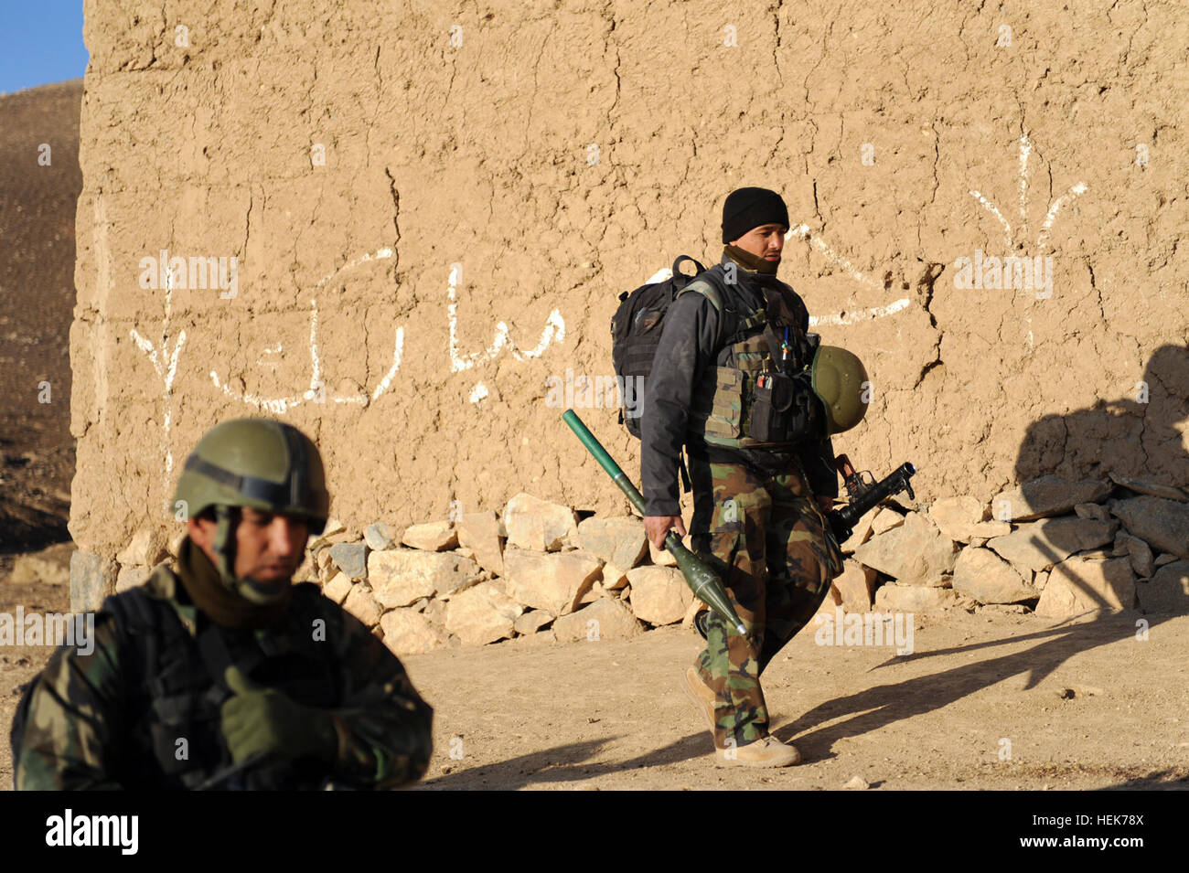 Afghan Commandos from 2nd Commando Kandak, assisted by U.S. Army ...