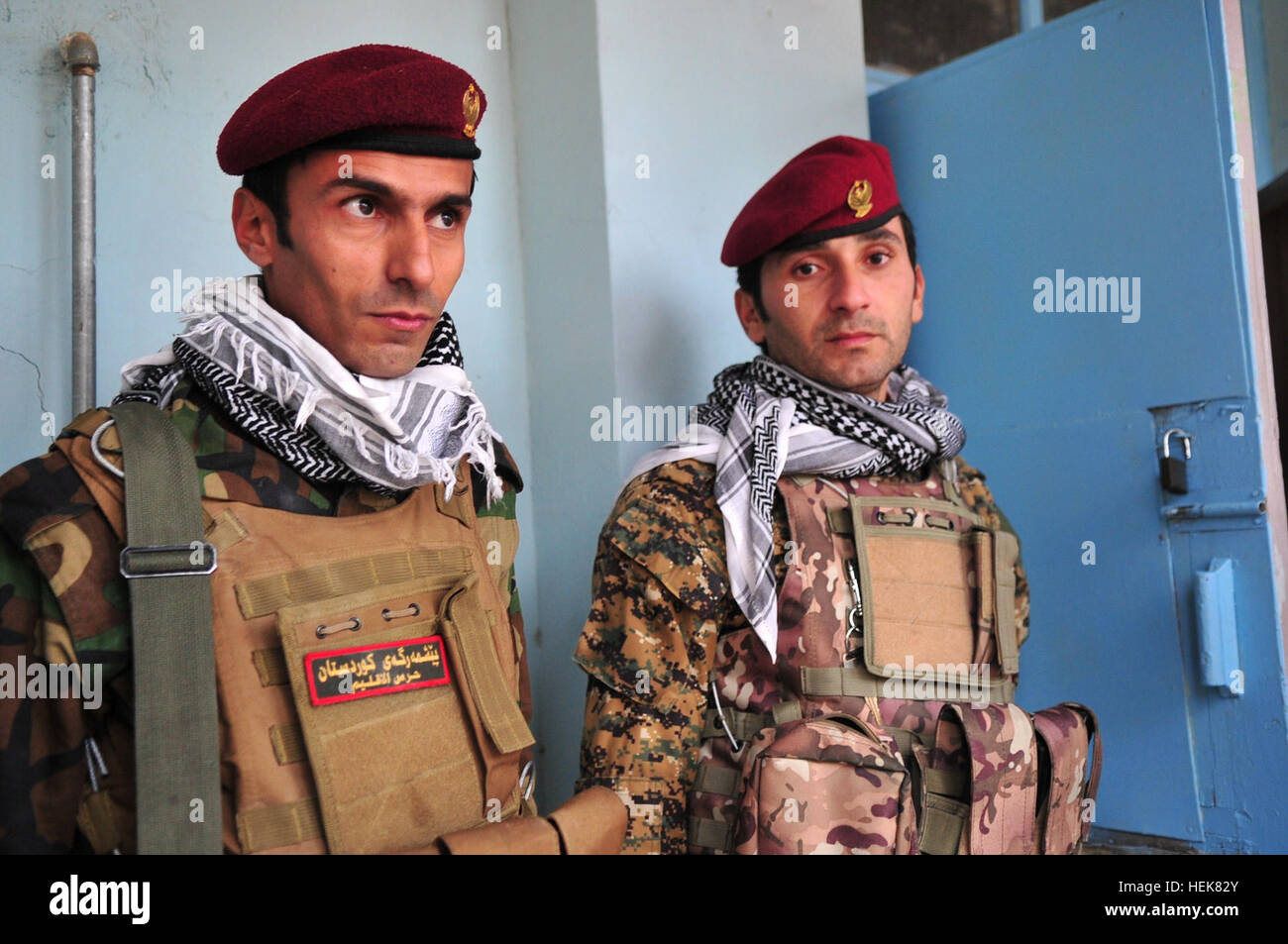 Kurdish soldiers hi-res stock photography and images - Alamy