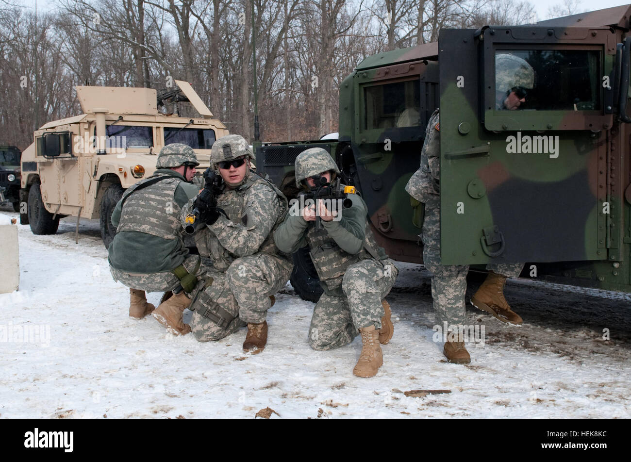 Military Police of the 38th Military Police Company, 38th Infantry ...