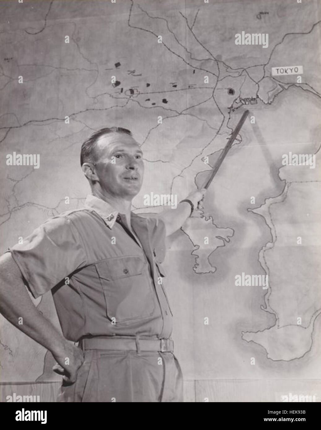 Briefing for attack on Tokyo November 1944 Stock Photo - Alamy