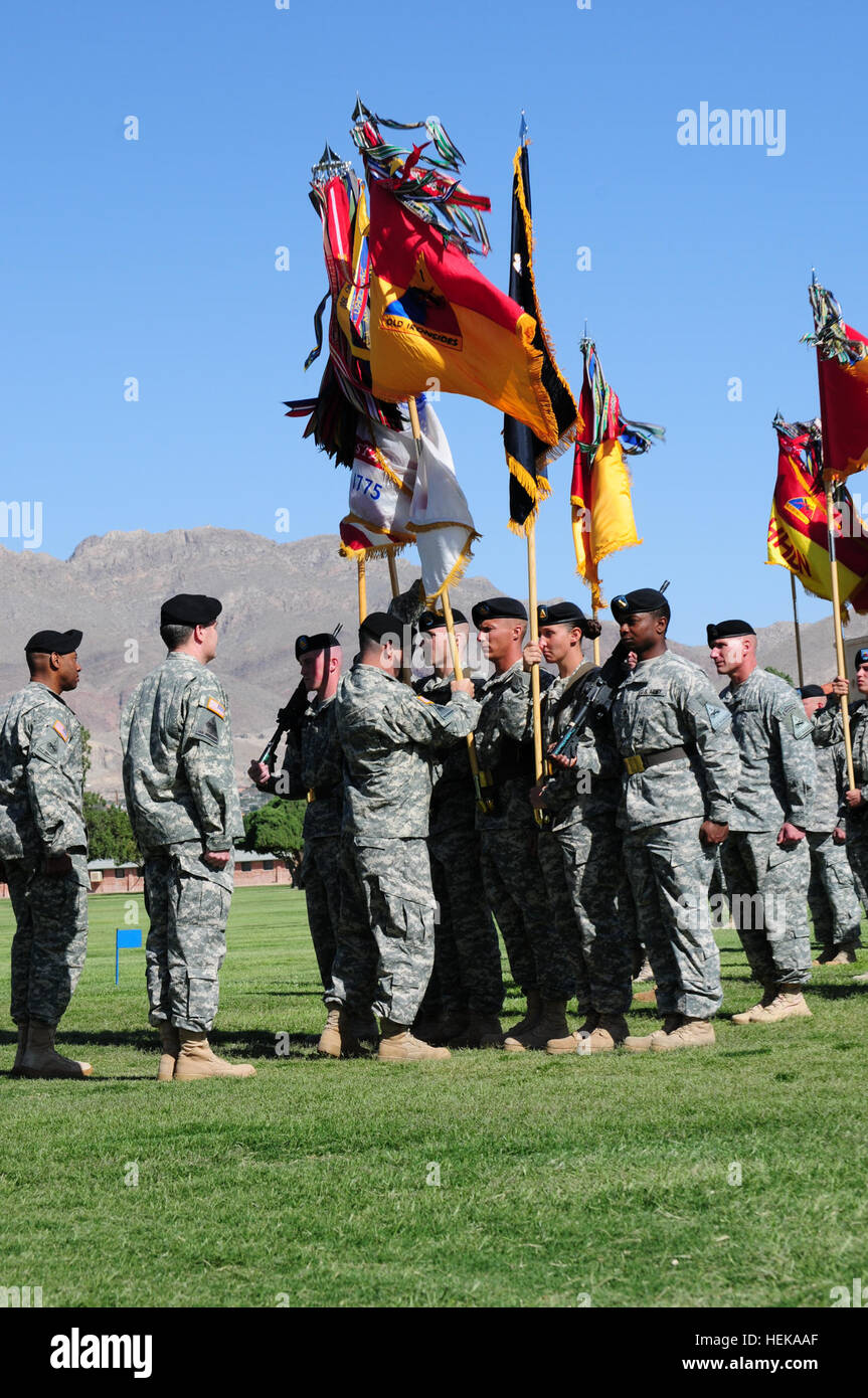 1st Armored Division Changes Commander 406405 Stock Photo - Alamy