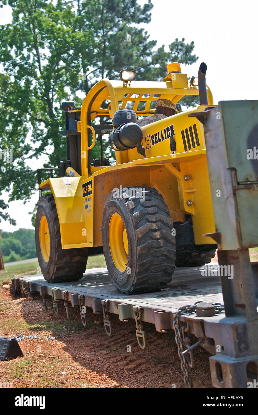 218th maneuver enhancement brigade meb hi-res stock photography and ...