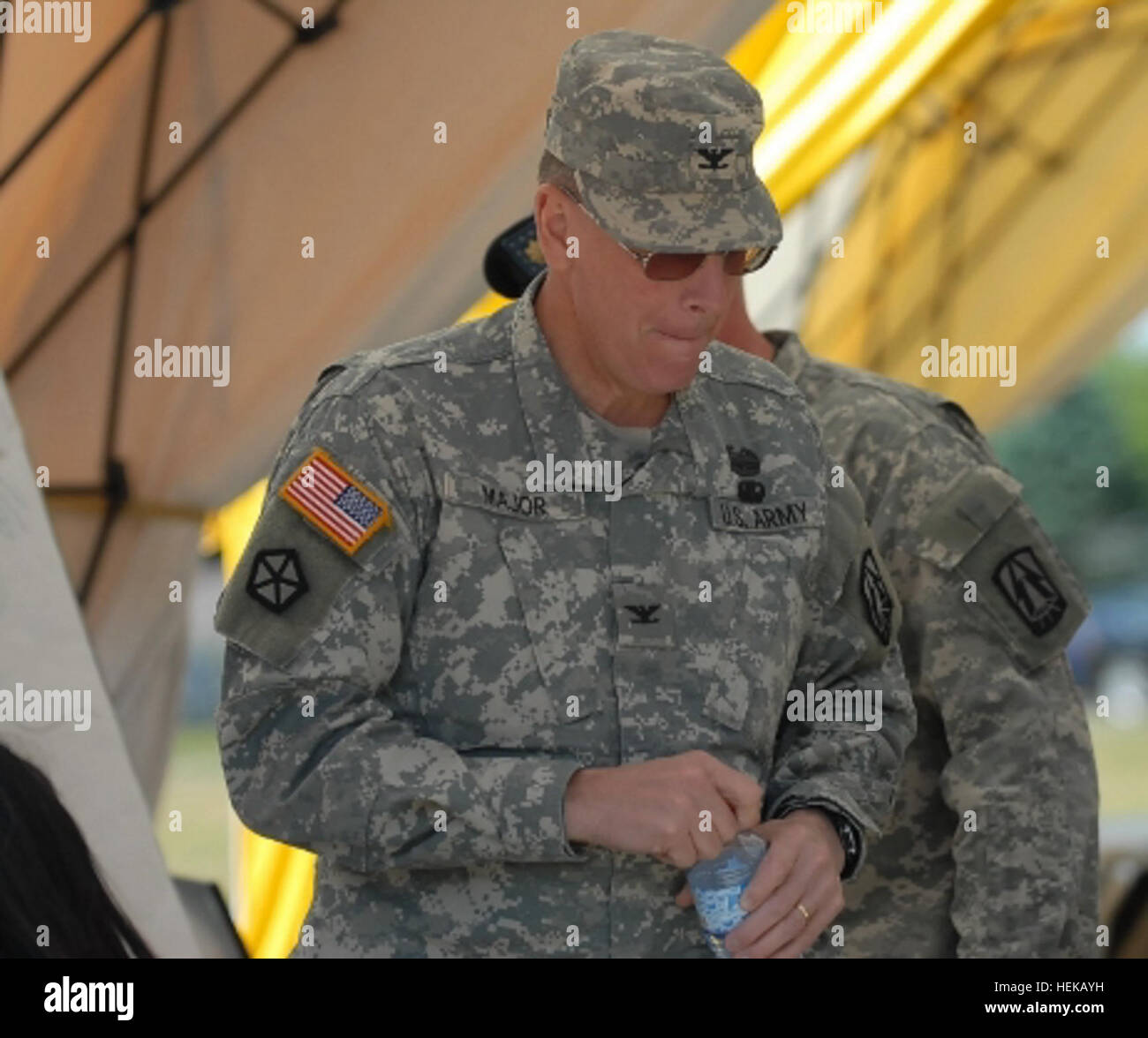 Members of the U.S. Army Reserve, under the 335th Signal Command ...
