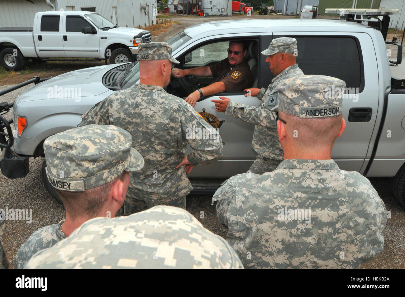 Eight Missouri Army National Guard Soldiers from the 1/129th Field ...