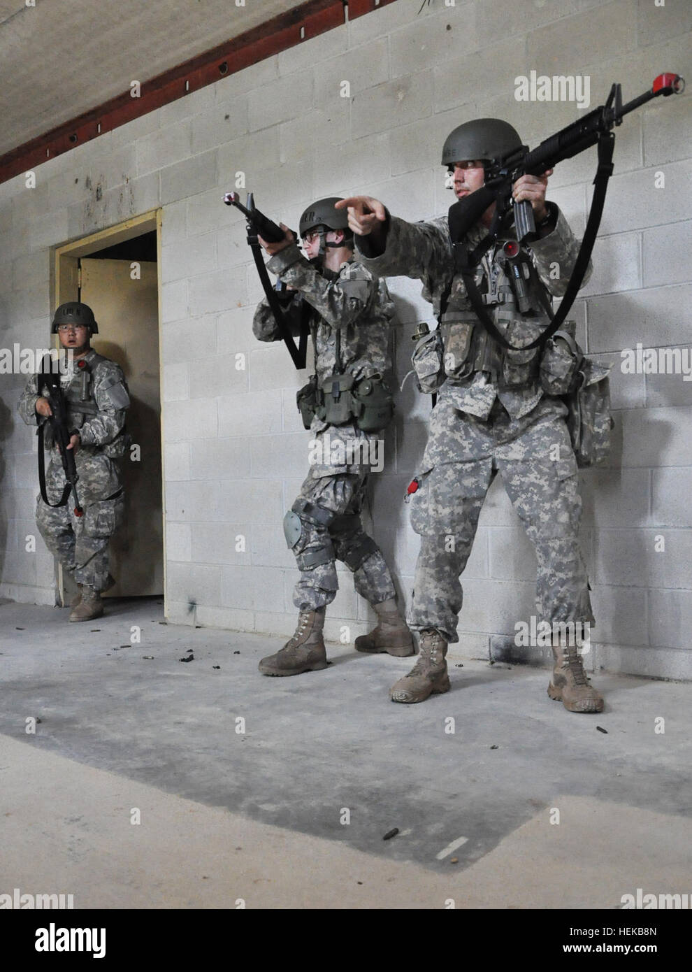Army ocs national guard officers hi-res stock photography and images ...