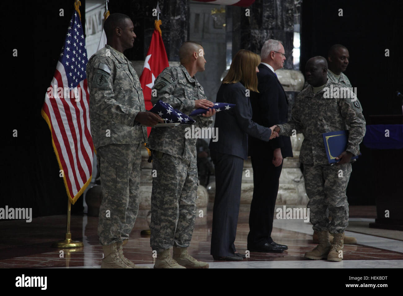 Service members from the United States Forces-Iraq receive certificates ...