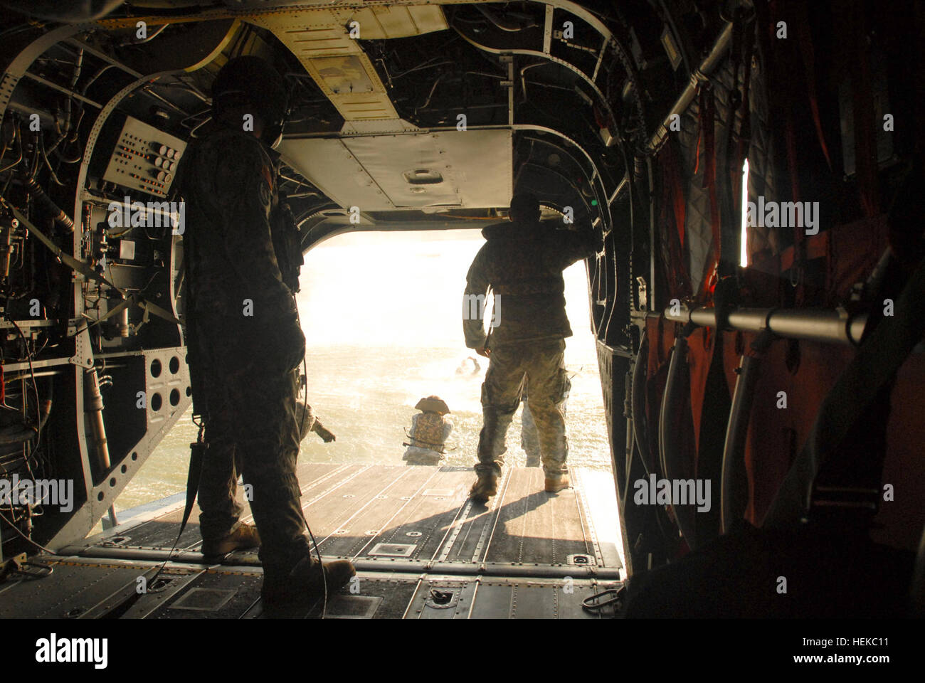 U.S. Army divers of the 569th Engineer Dive Detachment, located in Fort ...
