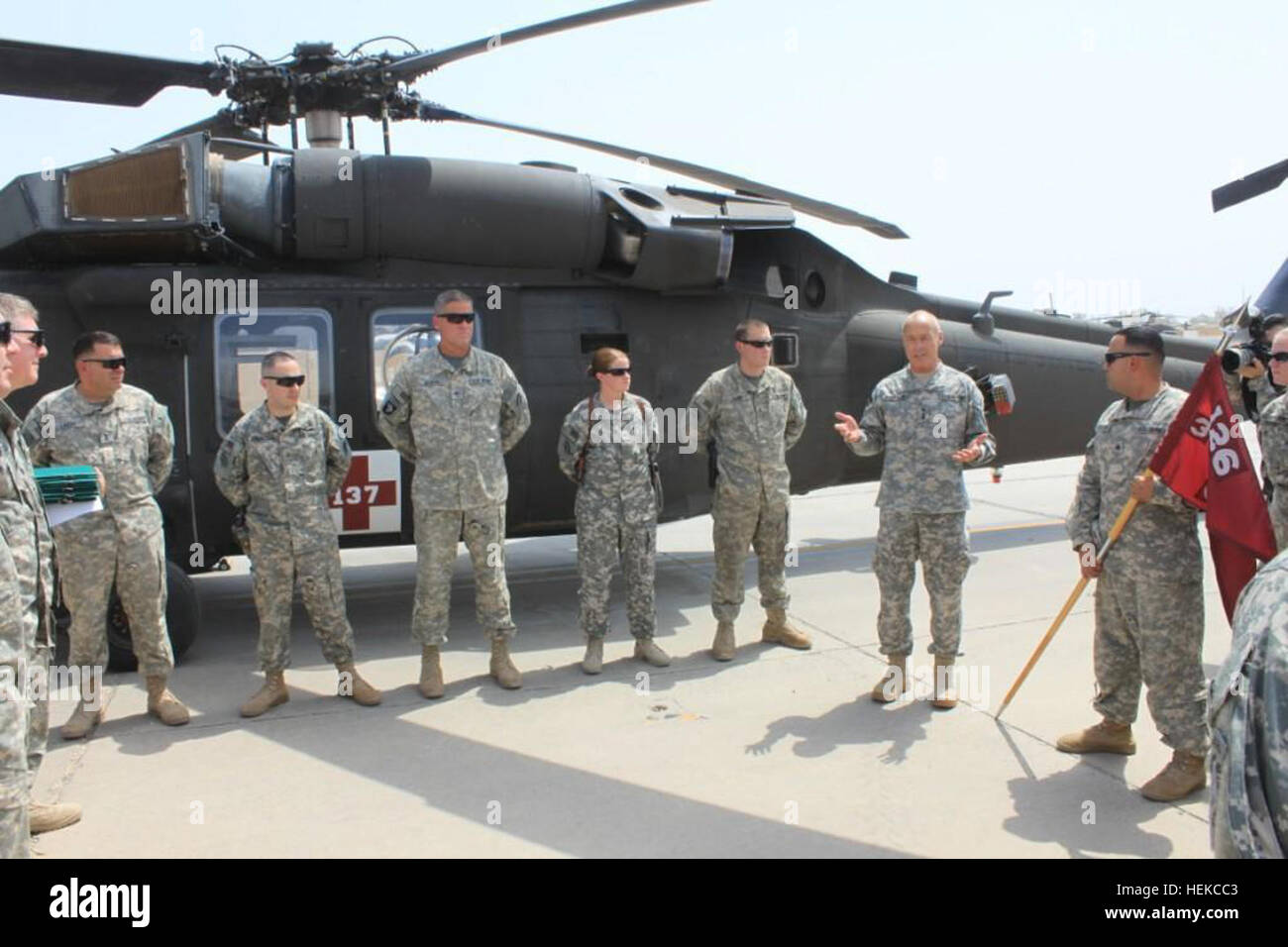 Members of the 3rd Battalion, 126th Aviation Regiment, Army National ...