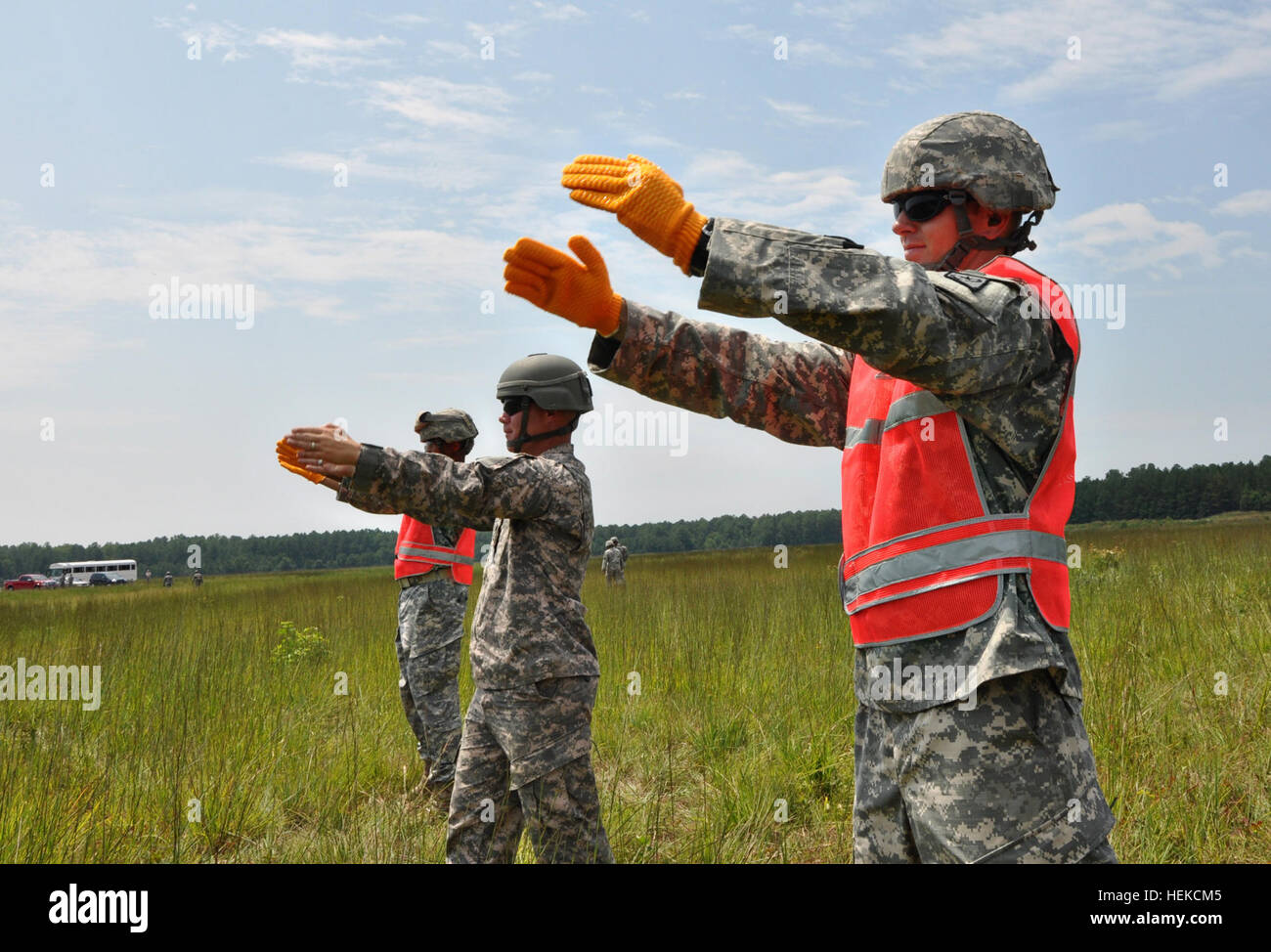 Soldiers from the Fort Benning-based Warrior Training Center teach ...