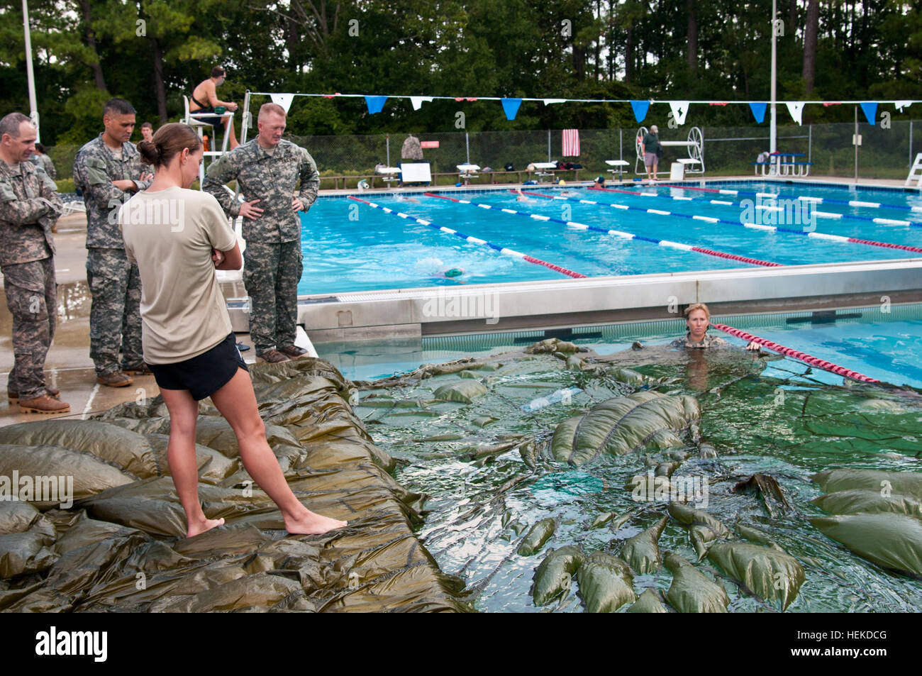 Soldiers with the Headquarters and Headquarters Company, U.S. Army ...