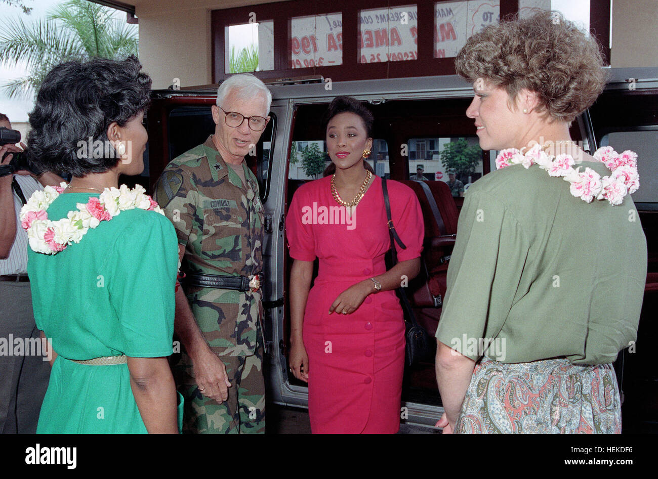 Debbye turner hi-res stock photography and images - Alamy