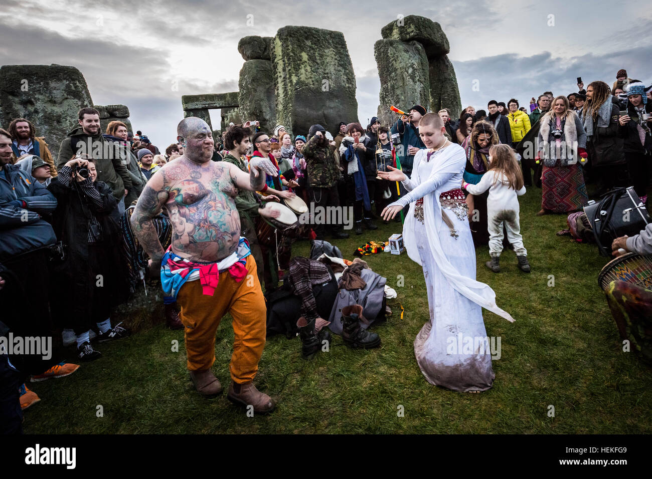 Wiltshire, UK. 21st December, 2016. Mad Alan and Amy Synth dance ...