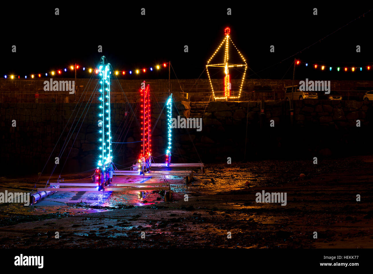 Christmas lights mousehole hi-res stock photography and images - Alamy