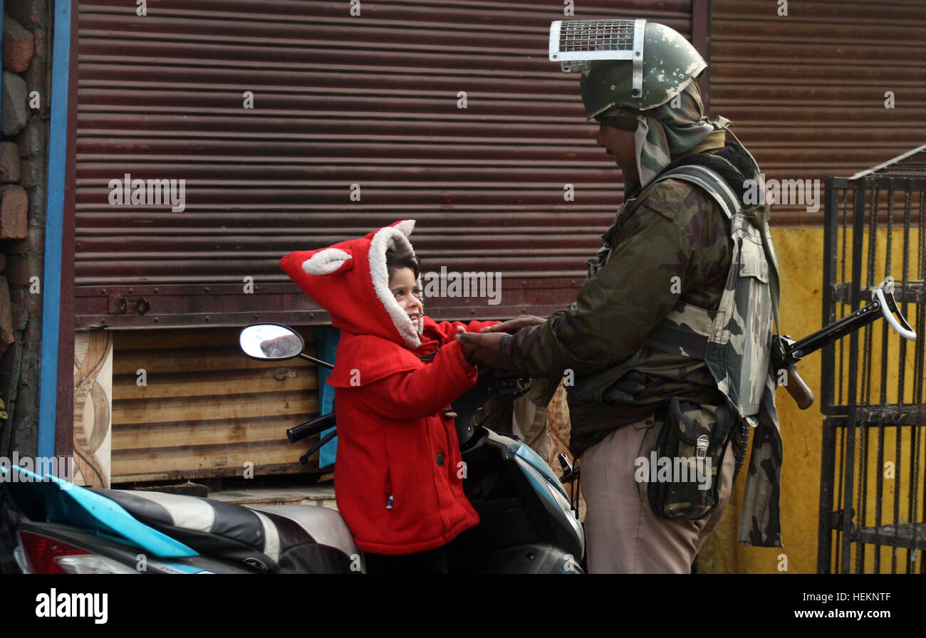 Indian police hand hi-res stock photography and images - Alamy