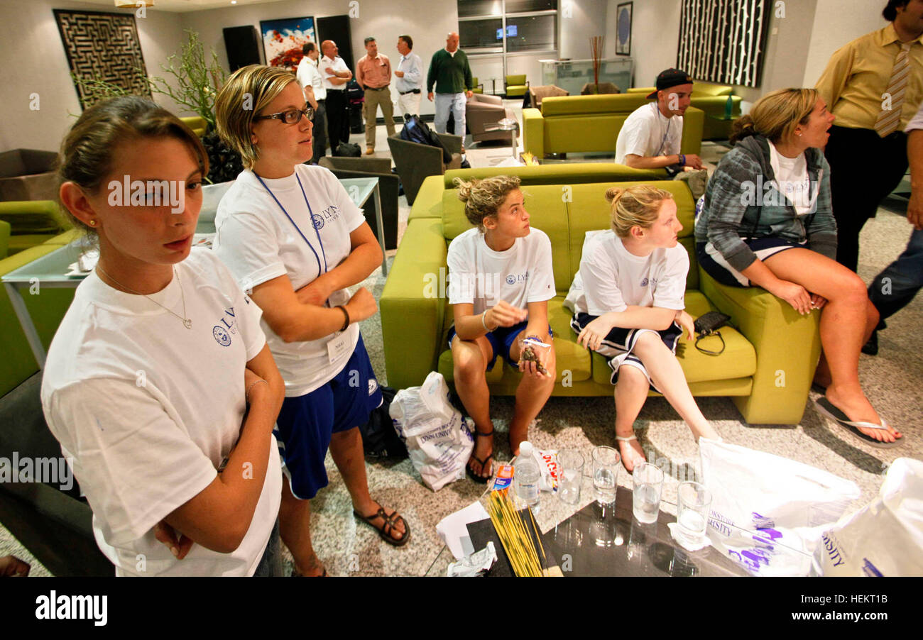 International slums hi-res stock photography and images - Alamy